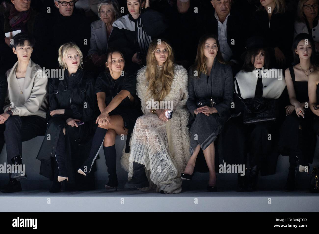 Nadia Tereszkiewicz, Elle Macpherson, Michelle Monaghan, Monica ...