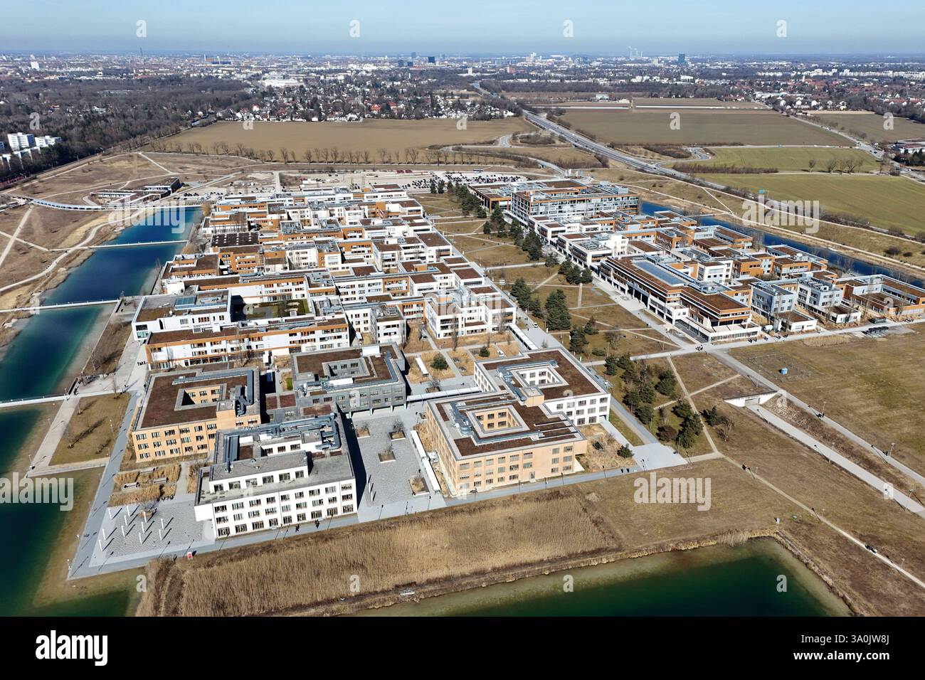 Luftbild Firmengelaende INFINEON Technologies AG. Kampeon,Campeon ...