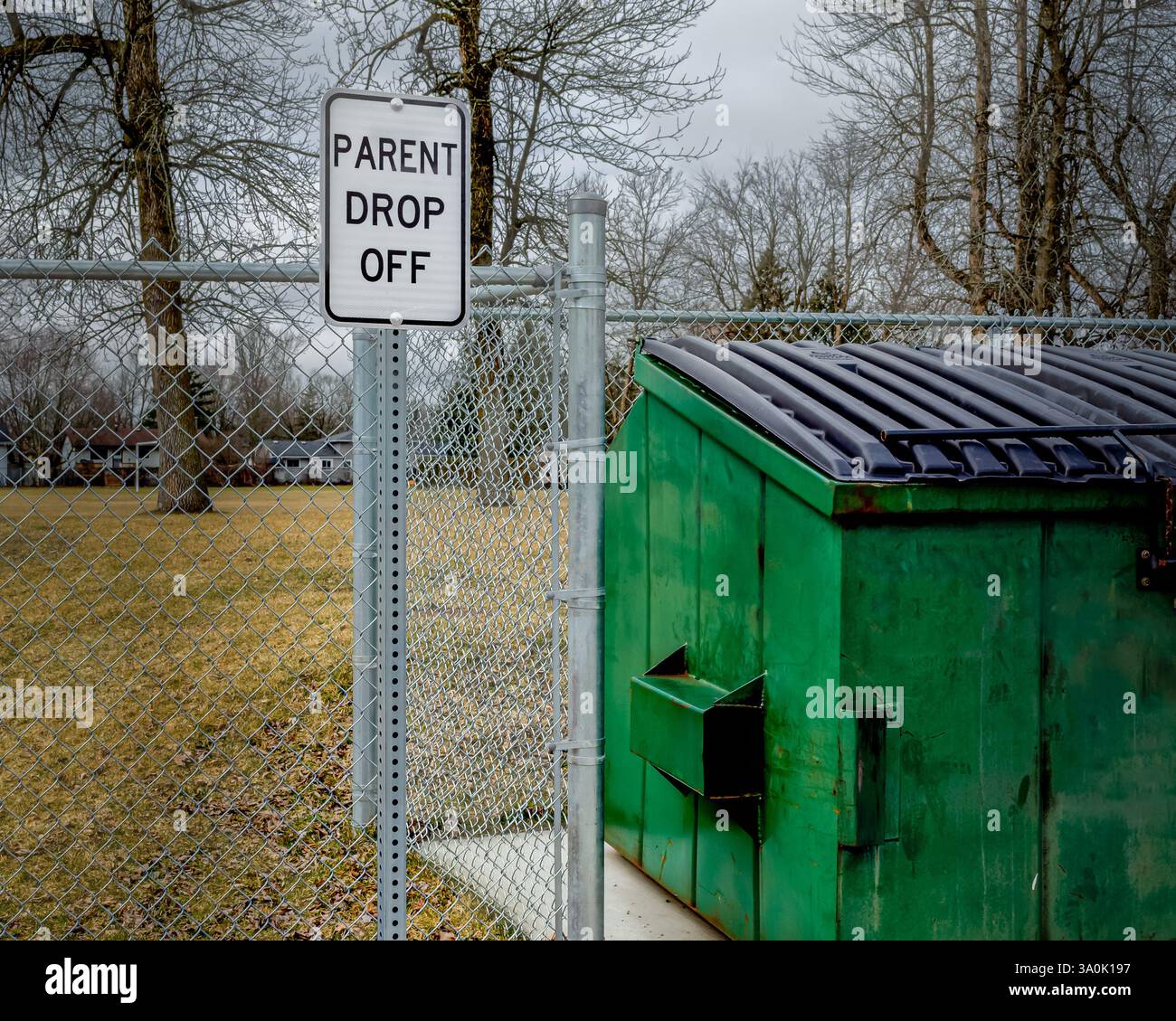 Parent drop off sign hi-res stock photography and images - Alamy
