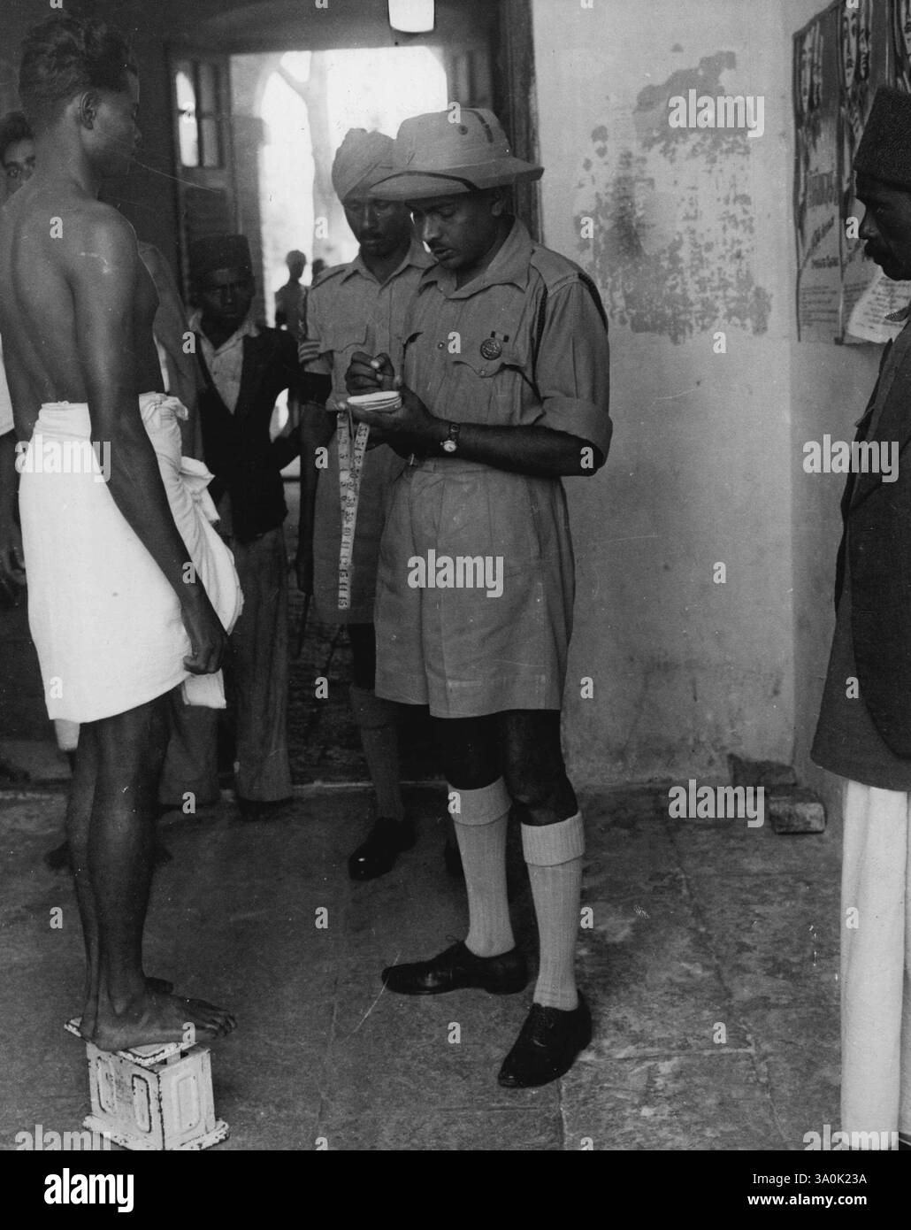Indian troops uniforms foreign troops hi-res stock photography and ...