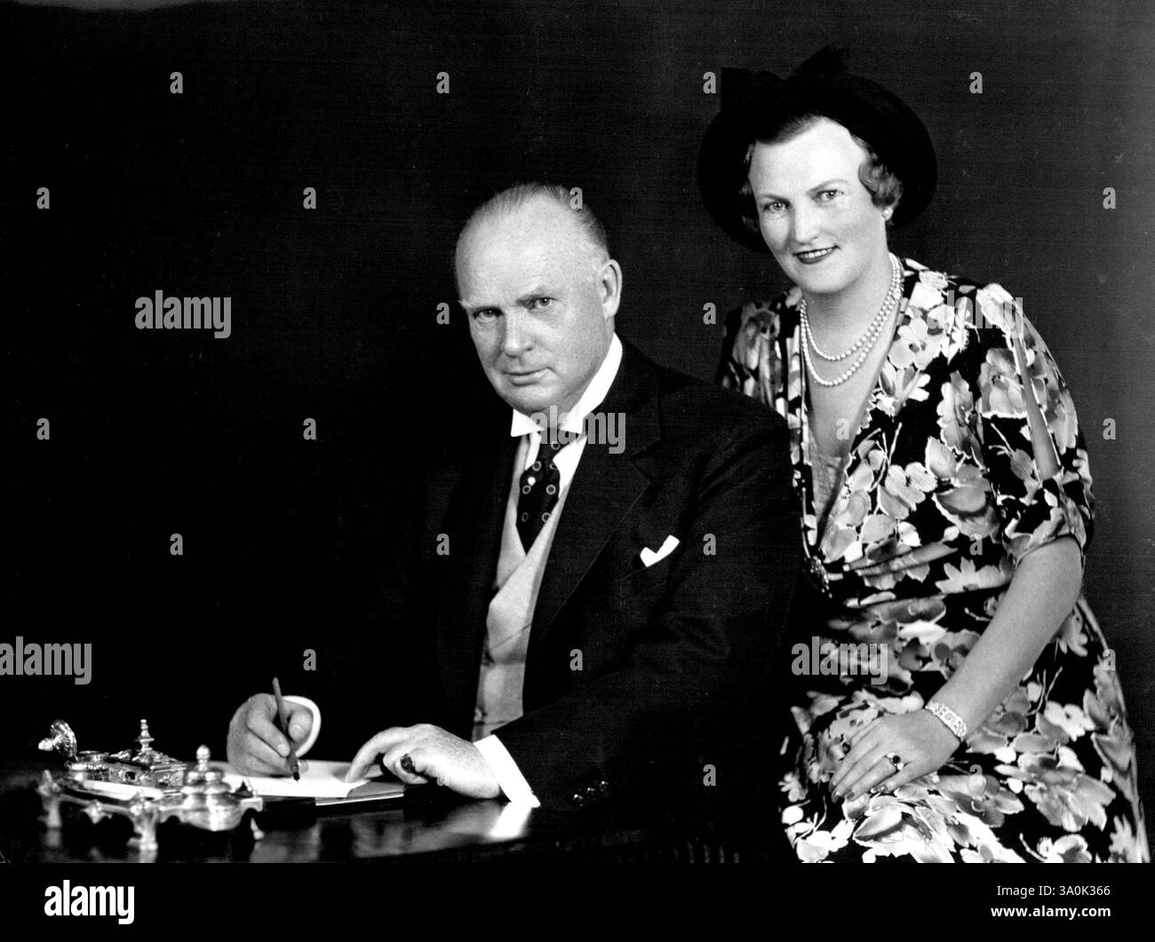 Rt hon richard bedford bennett hi-res stock photography and images - Alamy