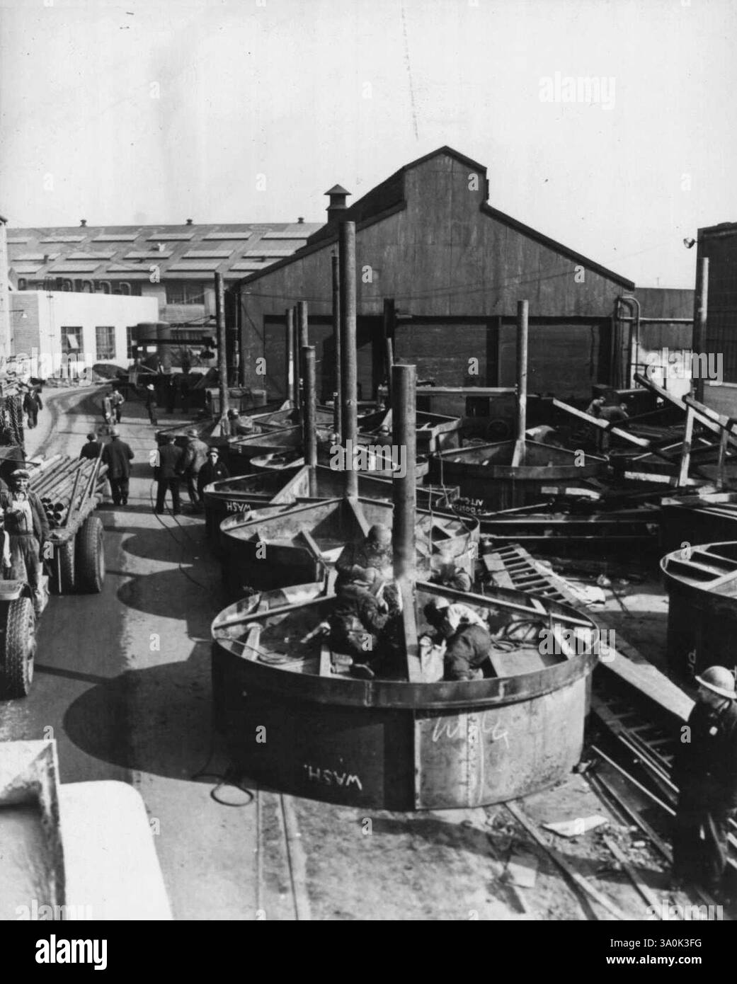 Machine gun assembly line Black and White Stock Photos & Images - Alamy