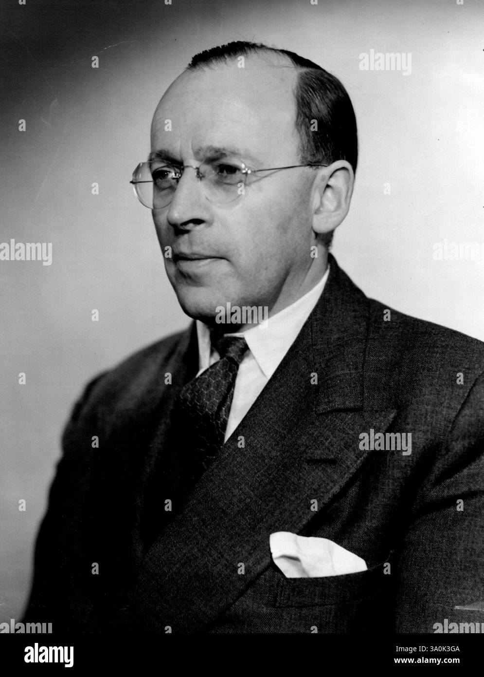 Dr christopher bareford hi-res stock photography and images - Alamy