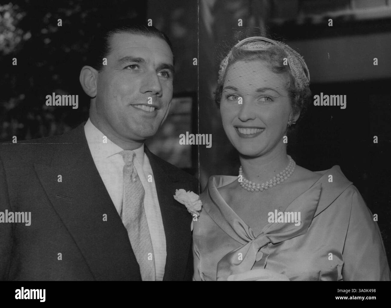 Lady Boyle Weds At Register Office: Bride and bridegroom leaving ...