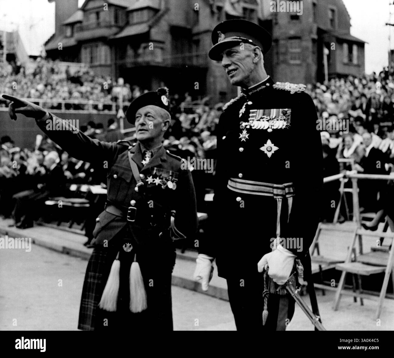 The governor of edinburgh castle Black and White Stock Photos & Images ...