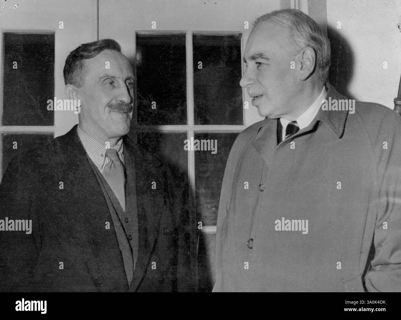 John maynard keynes house Black and White Stock Photos & Images - Alamy