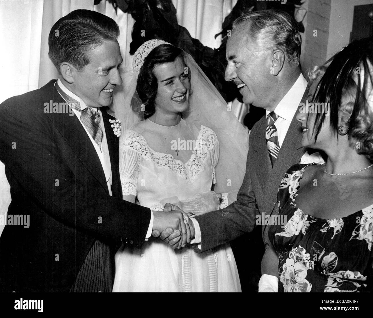 The wedding was solemnised on a Sunday afternoon. Here is the happy ...