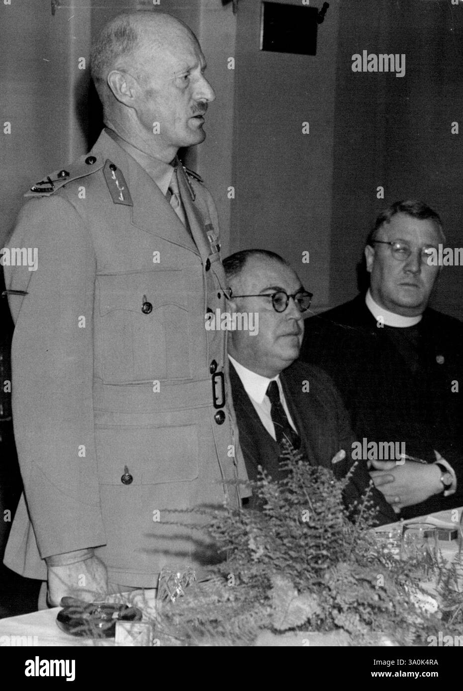 Major Gen. Gordon Bennett at Laurie Reception Town Hall. March 9, 1942 ...