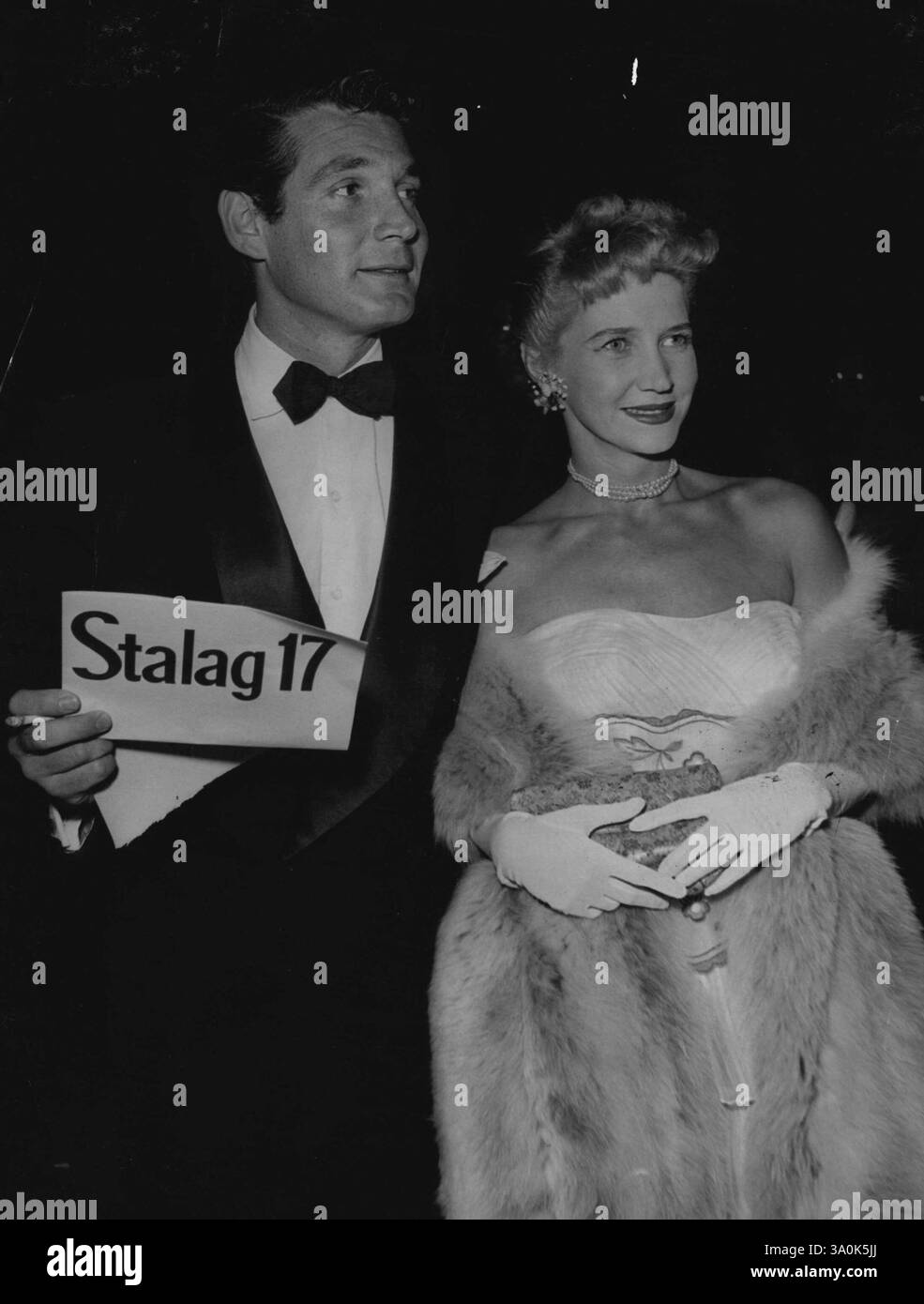 Gene barry hi-res stock photography and images - Alamy