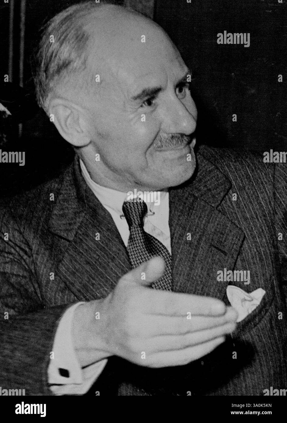 Mr h m bateman hi-res stock photography and images - Alamy