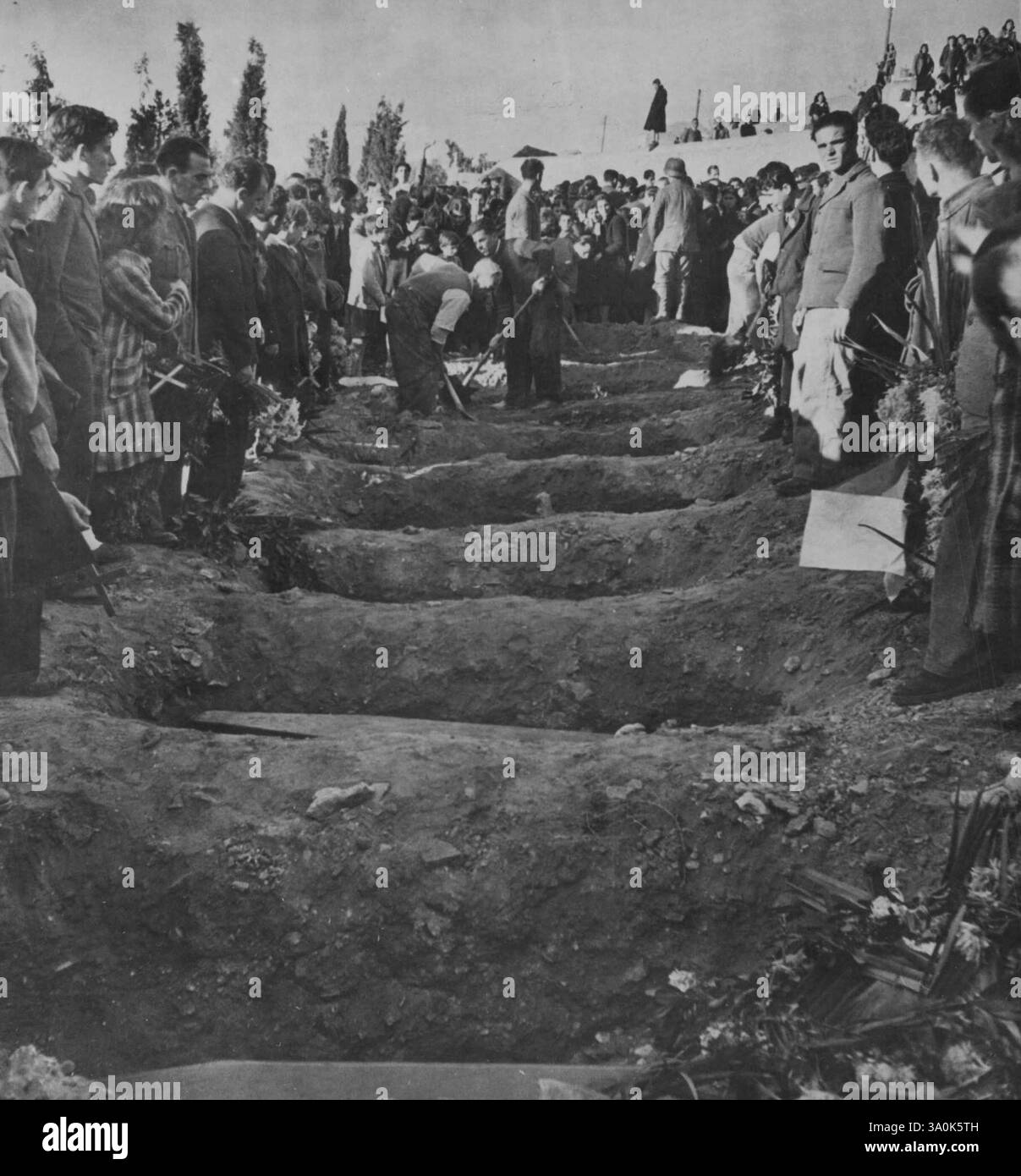 Greece War Scenes - Greece War File. January 15, 1945. (Photo by ...