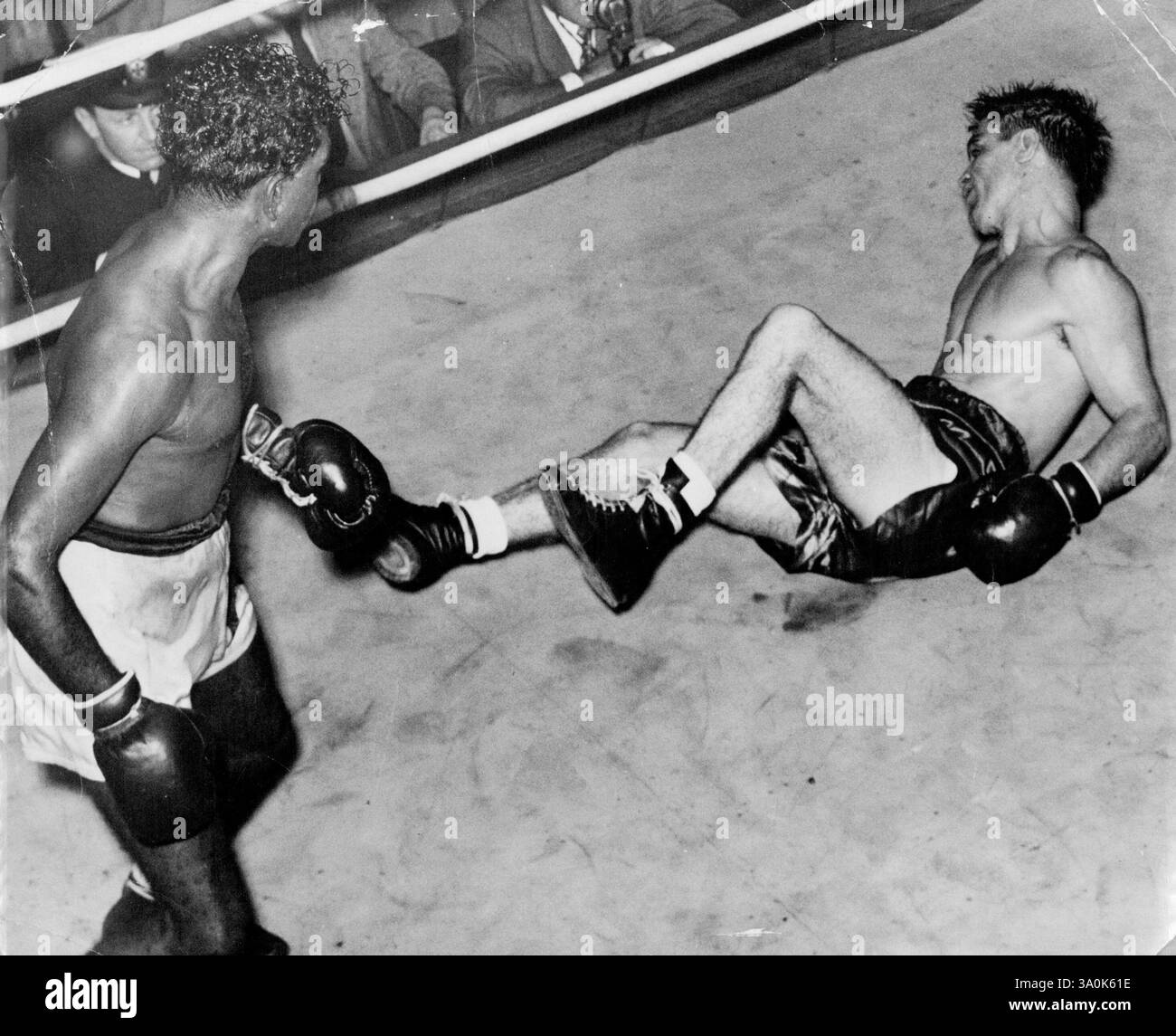 Elley Bennett V Ray Coleman. April 17, 1951 Stock Photo - Alamy