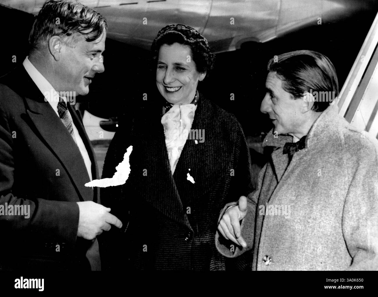 Sir John and Lady Barbirolli being met by general manager of the A.B.C ...