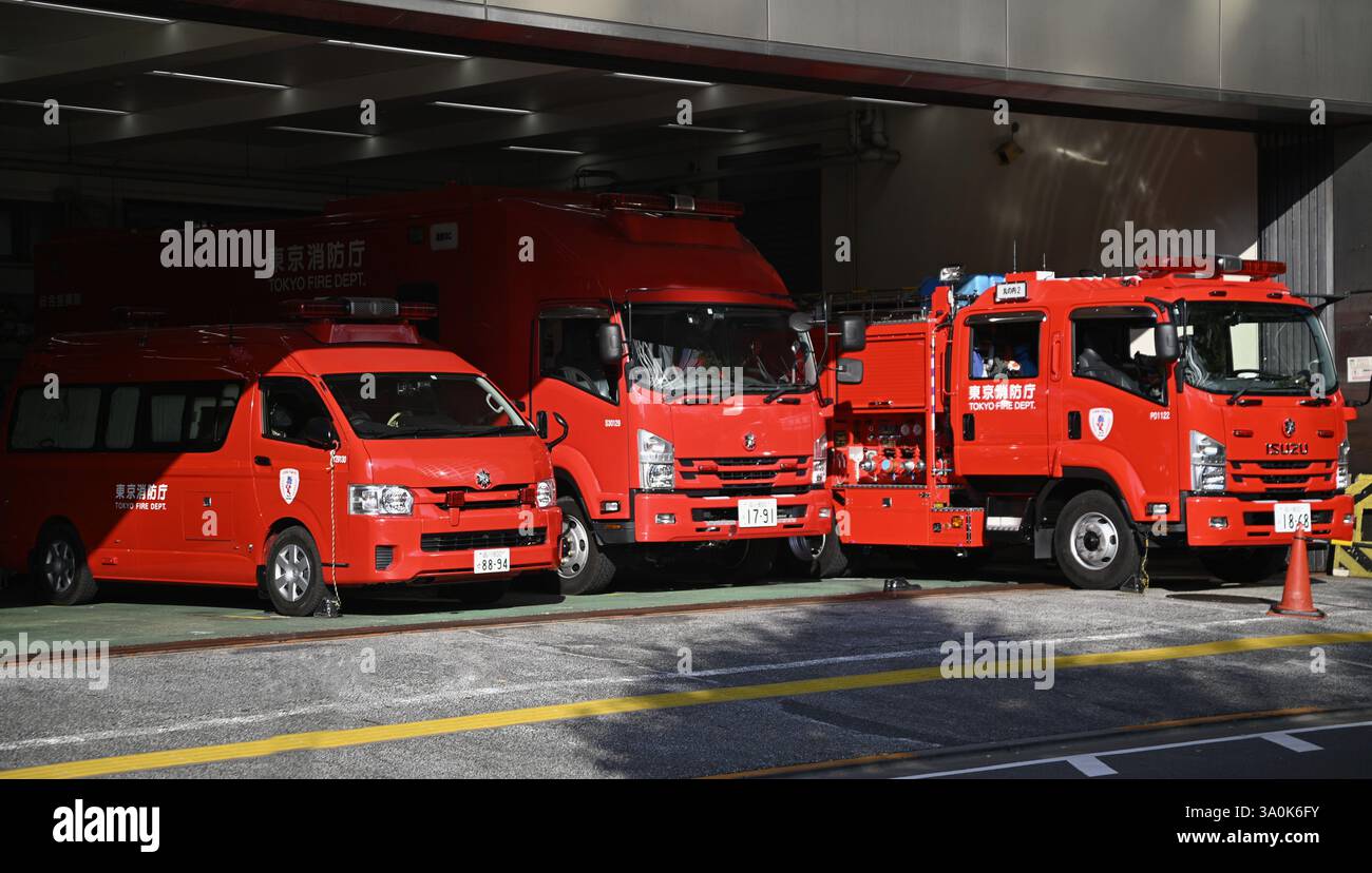 Fully equipped fire engines at the Tokyo Shōbōchō, the Japanese Fire ...