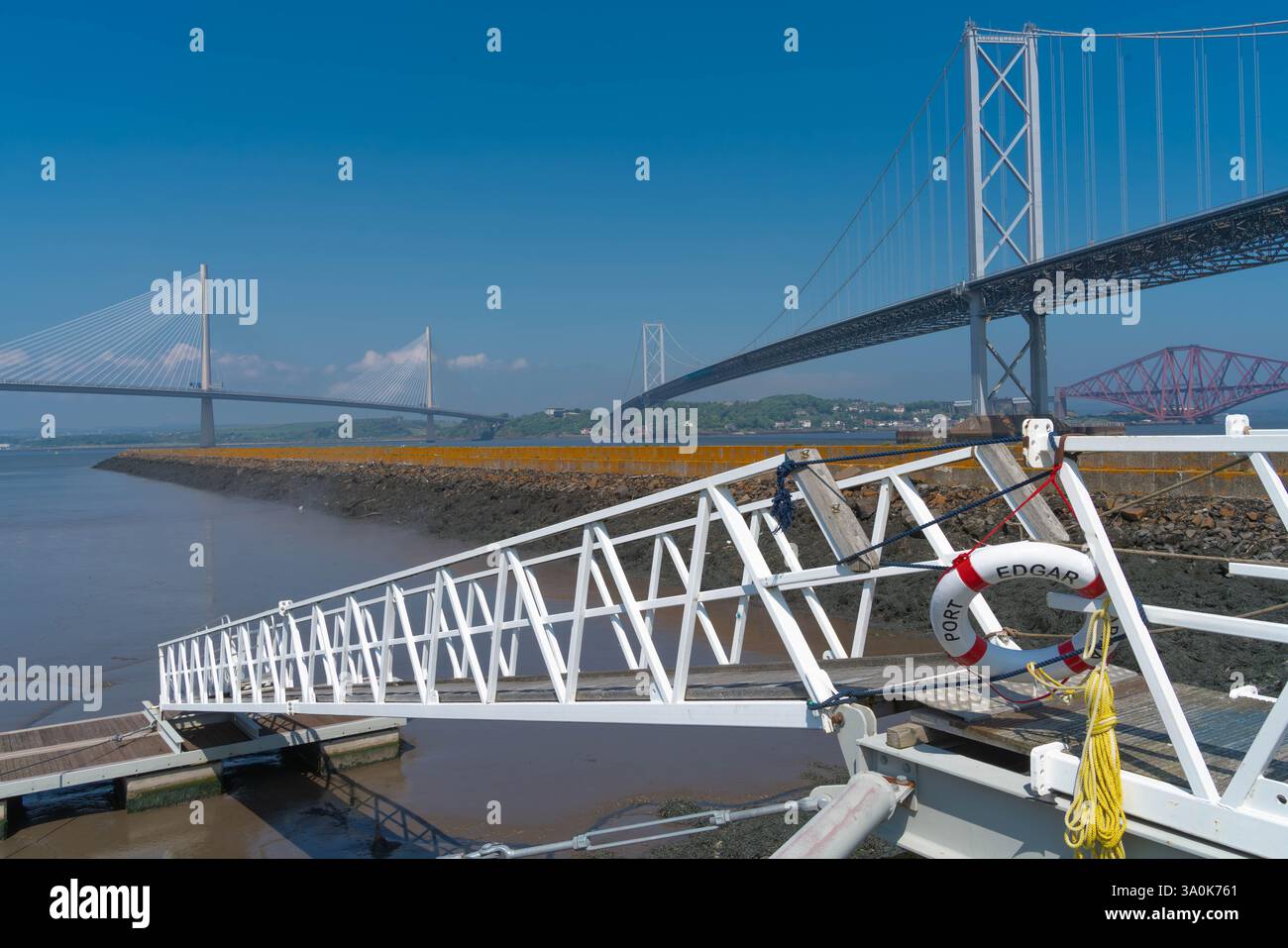 The Forth Road Bridge, suspension bridges, The Queensferry Crossing ...