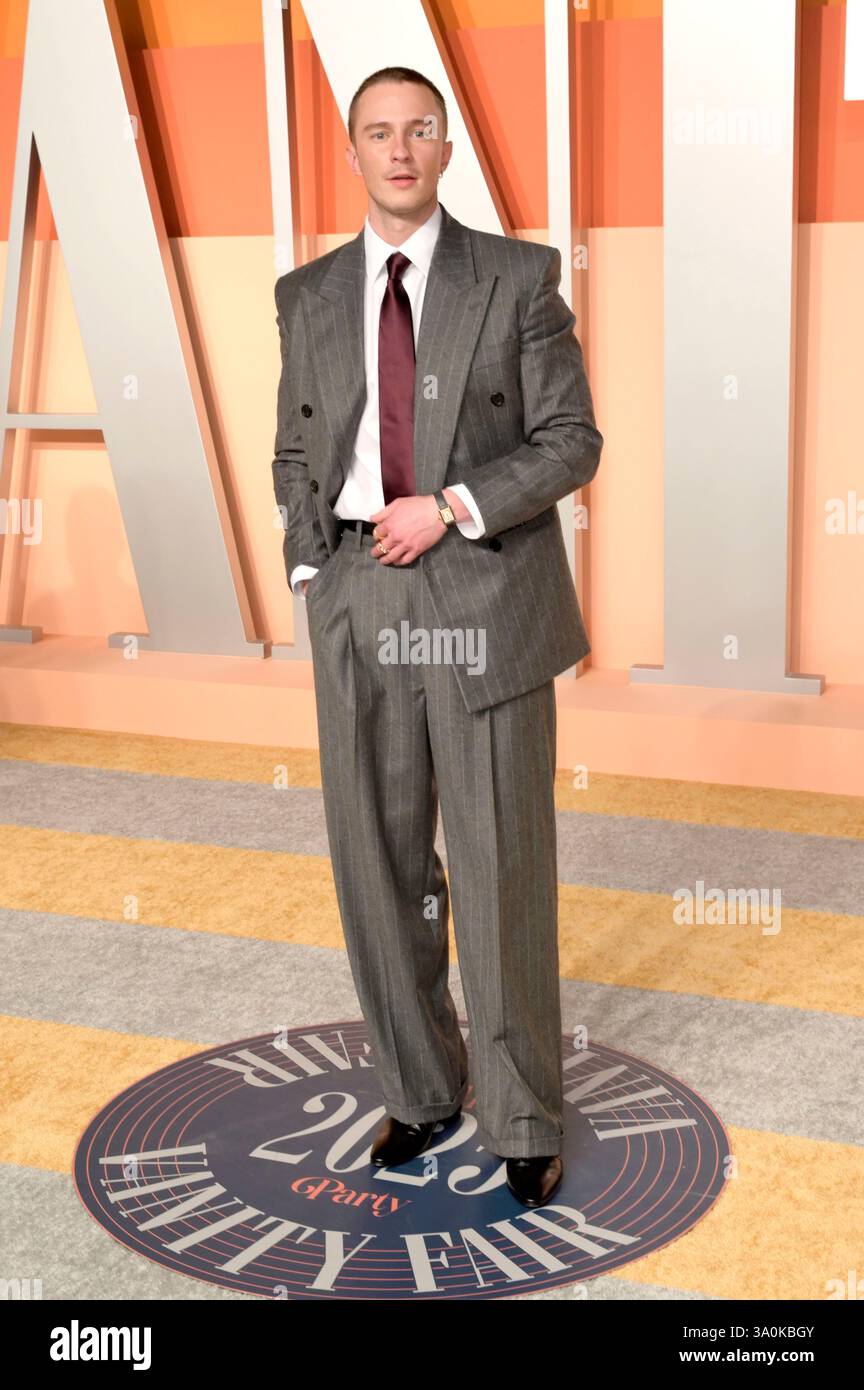 Drew Starkey bei der Vanity Fair Oscar Party 2025 anlässlich der 97 ...