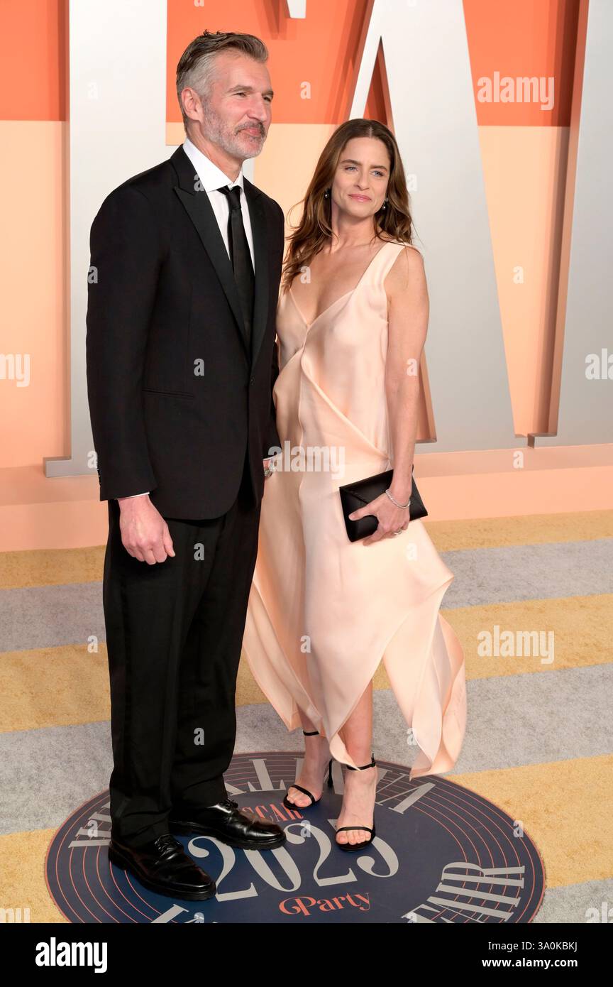 David Benioff mit Ehefrau Amanda Peet bei der Vanity Fair Oscar Party ...