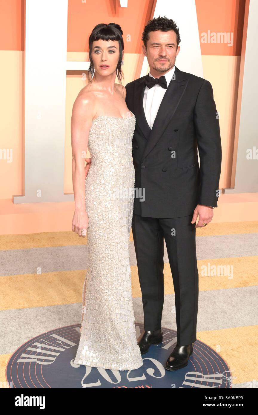 Katy Perry mit Ehemann Orlando Bloom bei der Vanity Fair Oscar Party ...