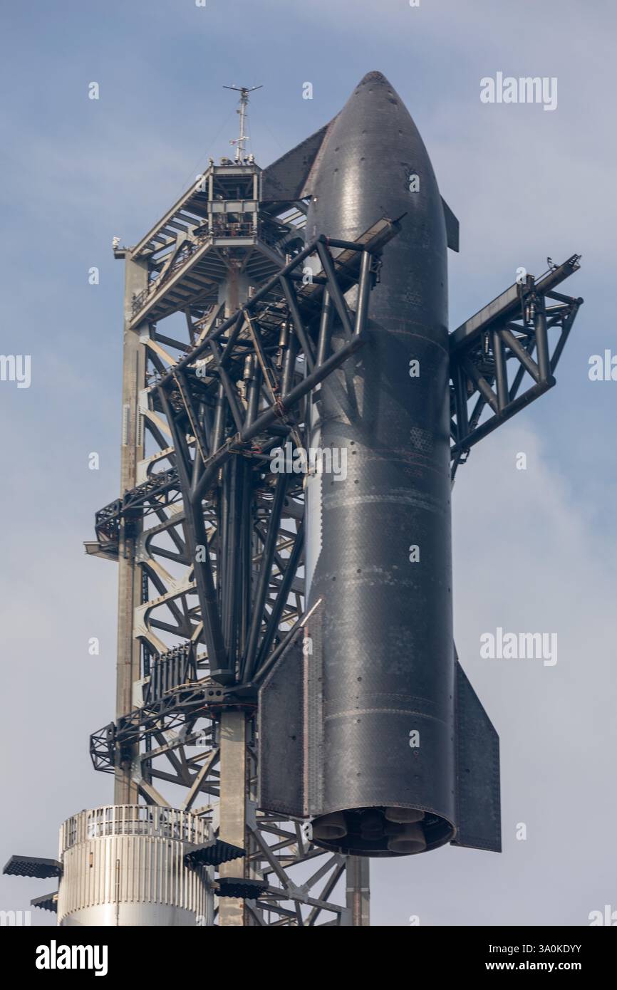 Due to the scrub on March 3rd SpaceX destacked S34 from B15 just after ...