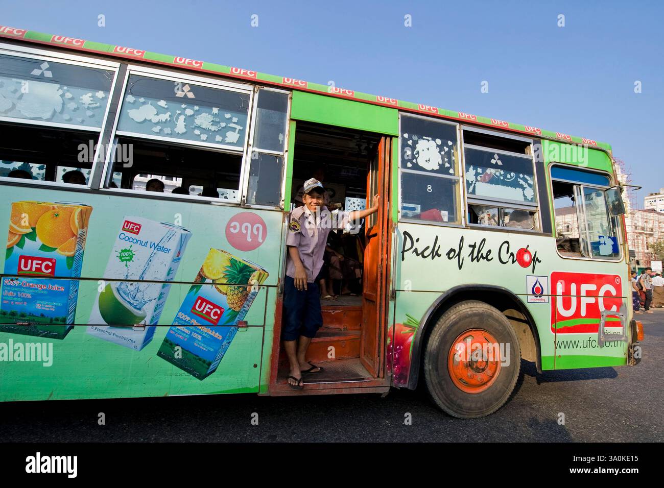 Myanmar, Yangon, bus station Stock Photo - Alamy
