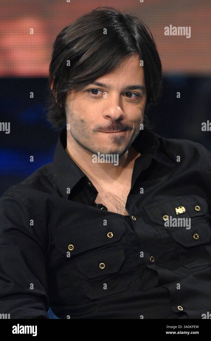 Pier singer velvet hi-res stock photography and images - Alamy