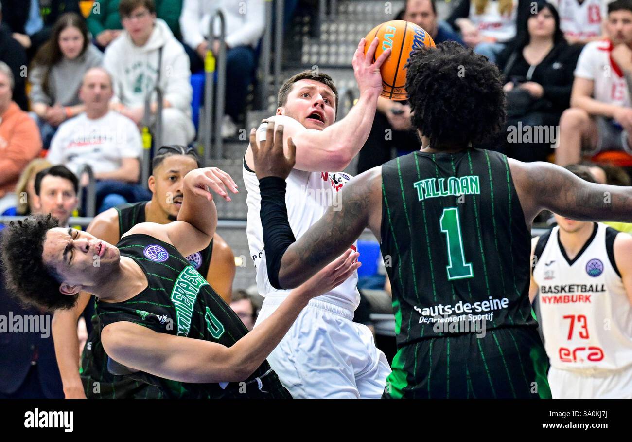 Prague, Czech Republic. 04th Mar, 2025. (L-R) Lucas Fischer of Nanterre ...