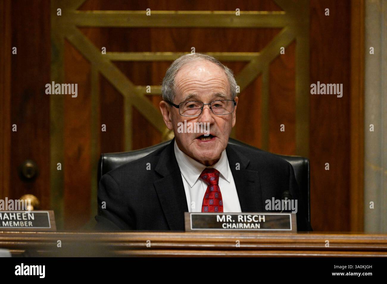United States Senator Jim Risch (Republican of Idaho) makes opening ...