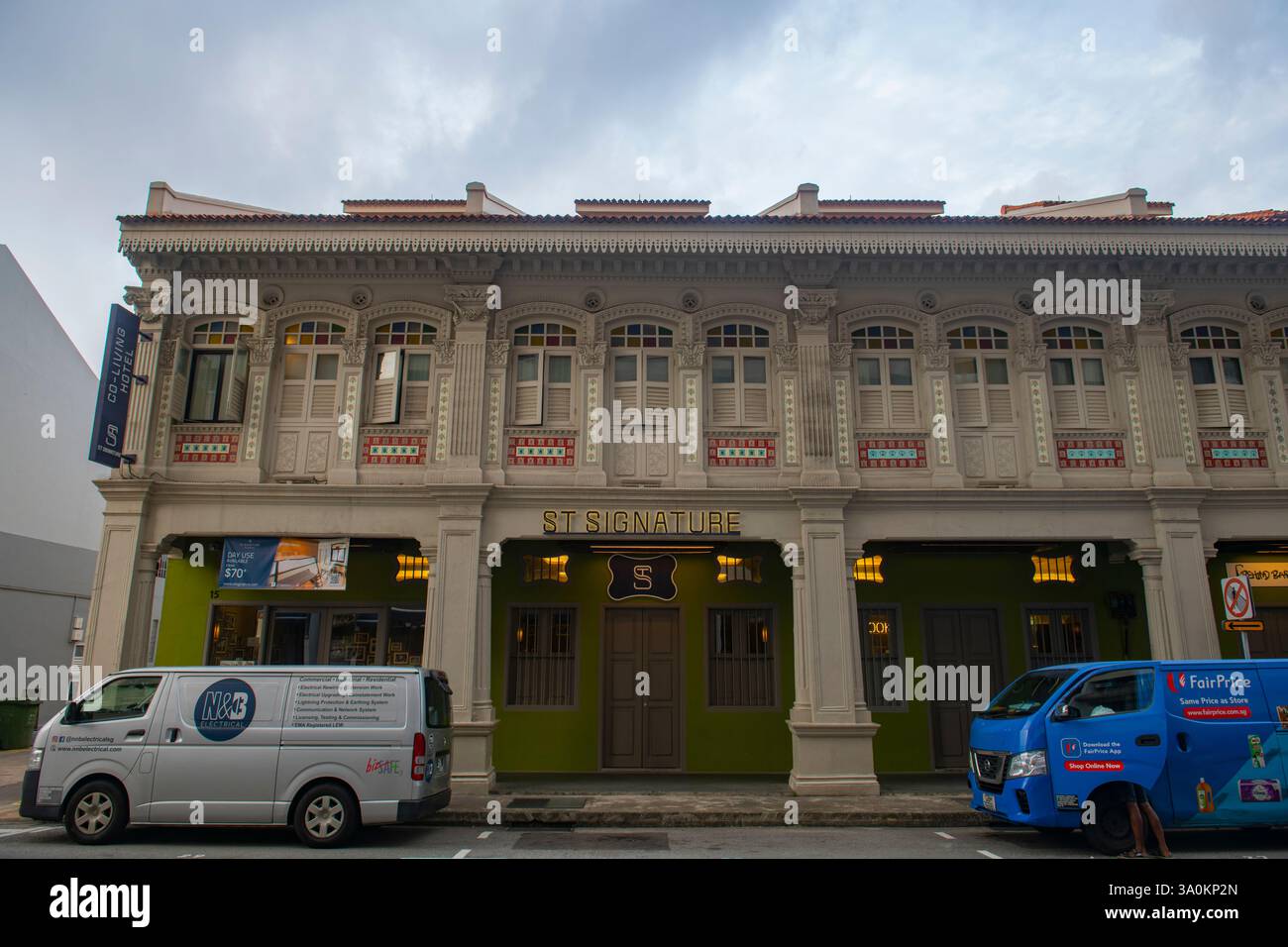 Historic commercial buildings on Upper Weld Road at Perak Road in ...