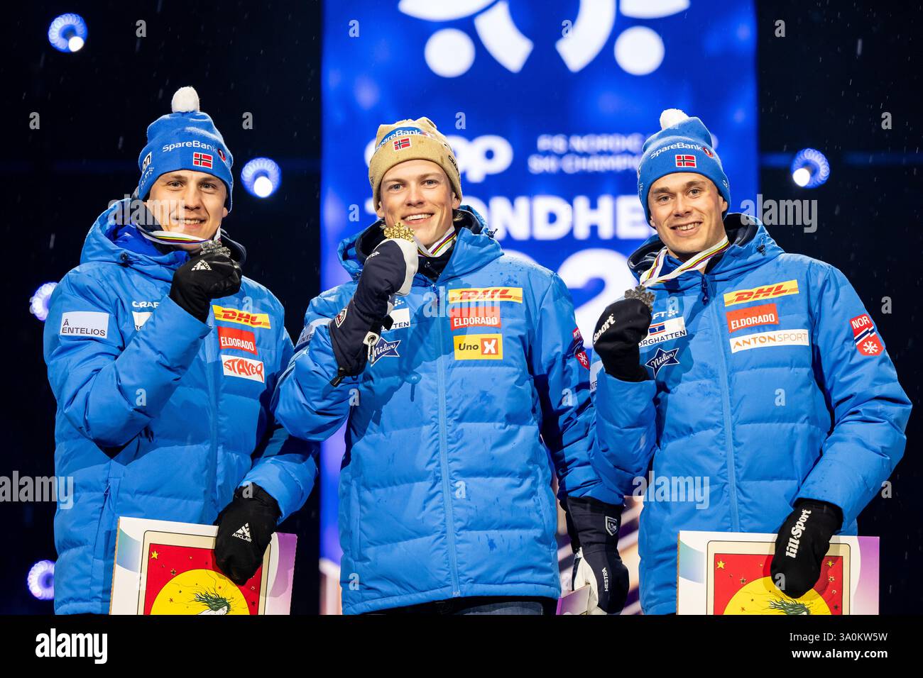 250304 Silver medalist Erik Valnes, gold medalist Johannes Høsflot ...