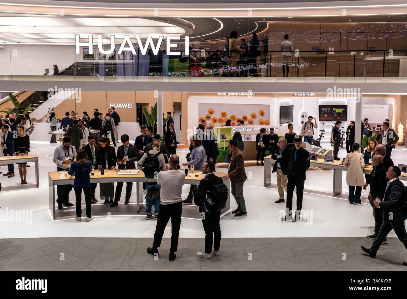 Barcelona, Spain. 4th Mar, 2025. Overview of the HUAWEI booth at the ...