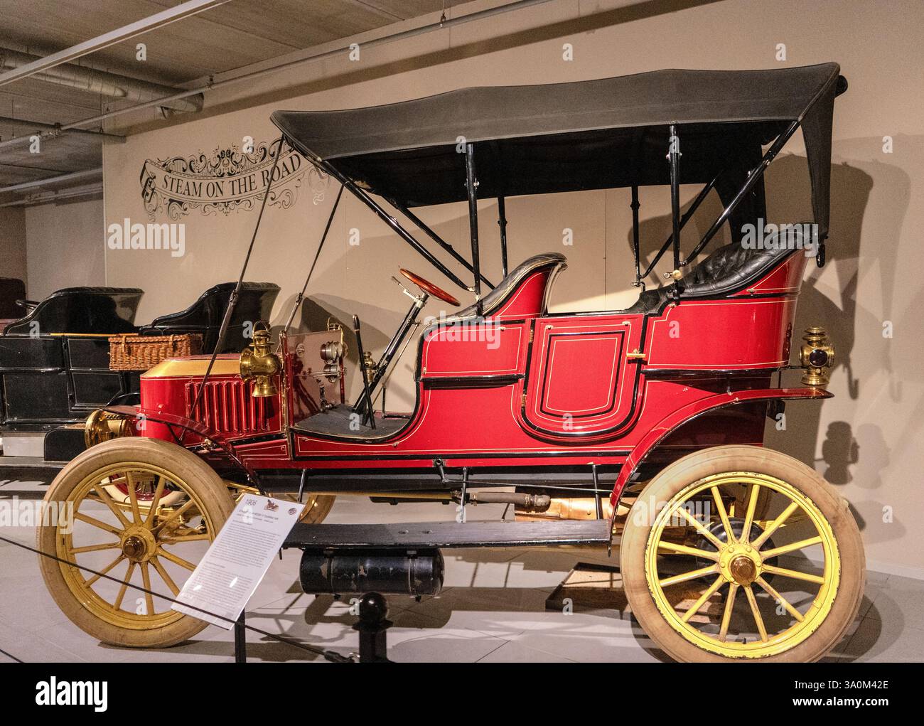 A 1906 Stanley 20-HP Model F Touring Steam car ('Stanley Steamer'} a ...