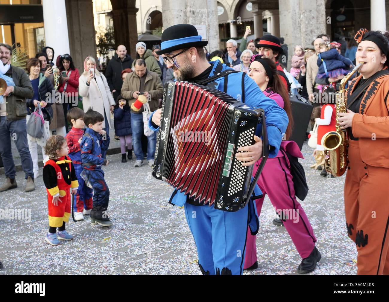 Bergamo, Italy. 04th Mar, 2025. Mardi Gras in Bergamo with many ...