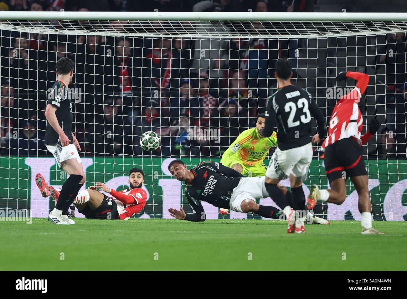EINDHOVEN, 04-03-2025, Philips Stadium, UEFA Champions League, round of ...
