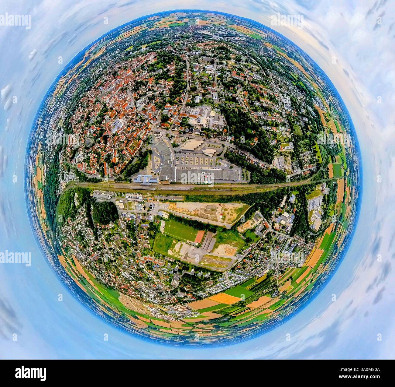 Aerial view, city with main station, station forecourt Hammer Weg with ...