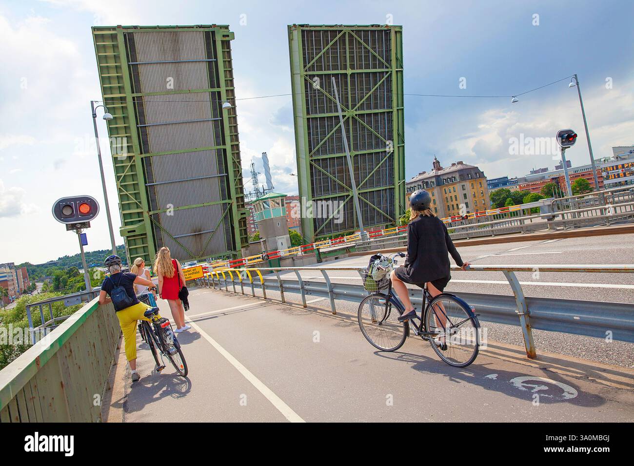 Bridge opening, Stockholm Stock Photo - Alamy