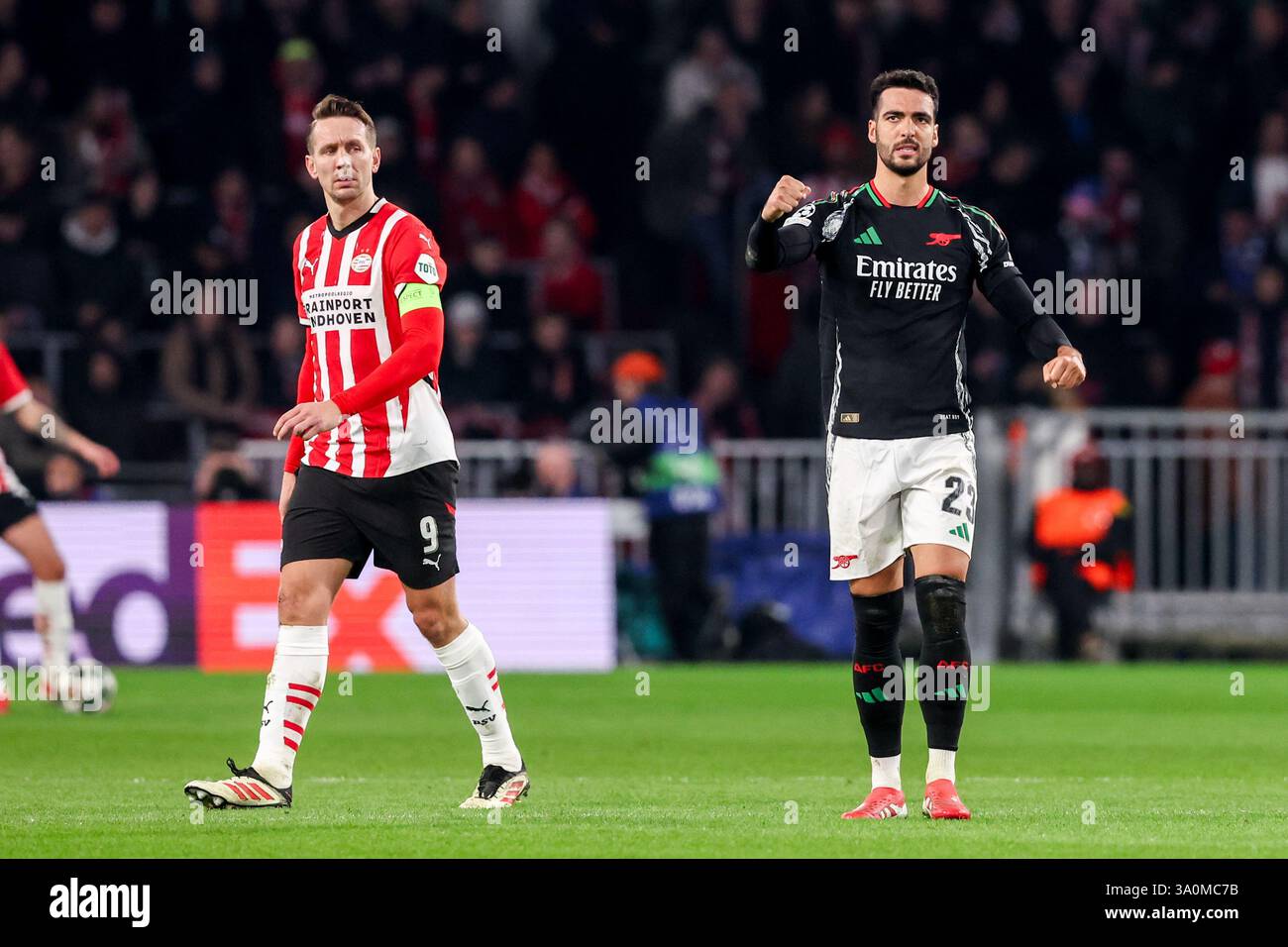 Mikel merino arsenal goal hi-res stock photography and images - Alamy