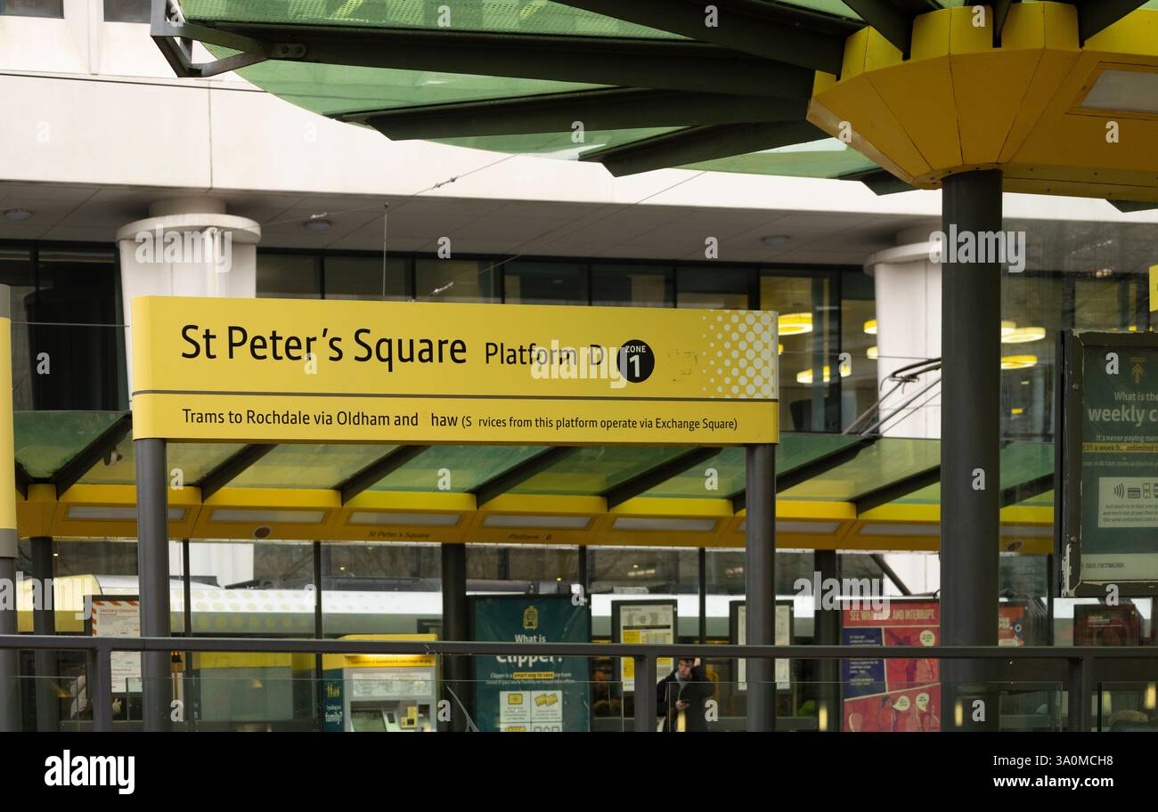 Manchester, uk, January 19th 2025 metrolink Tram Platform Saint Peter's ...