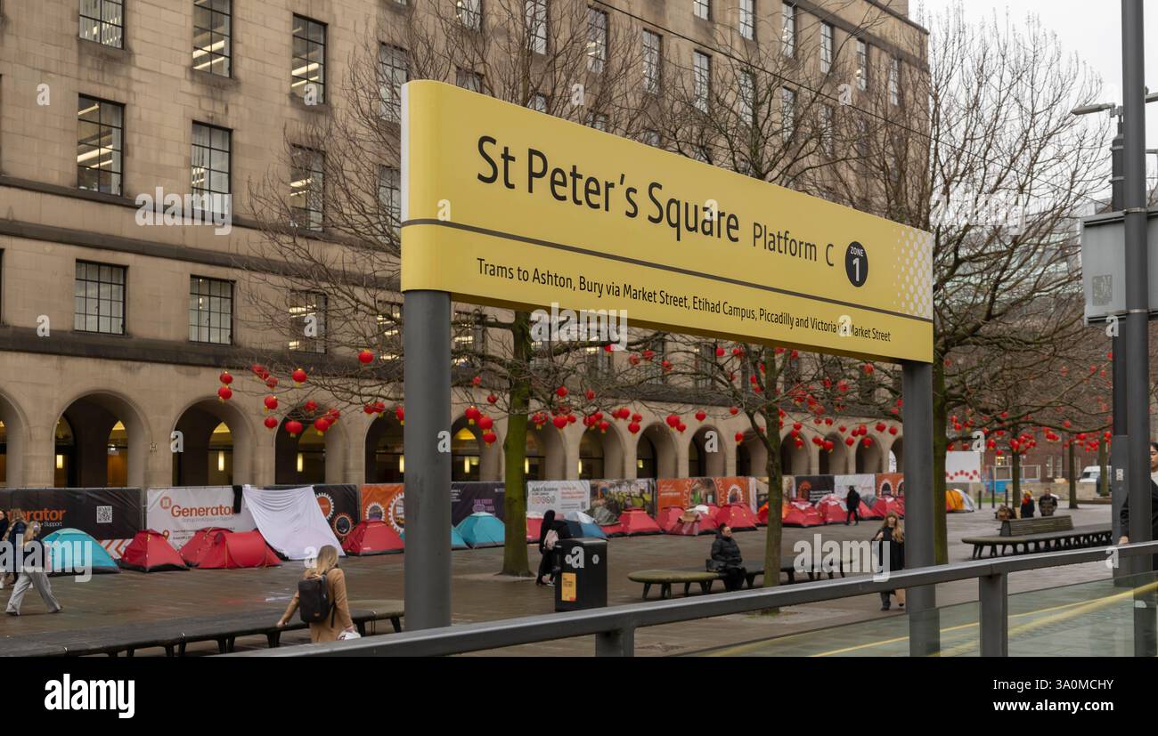 Manchester, uk, January 19th 2025 metrolink Tram Platform Saint Peter's ...