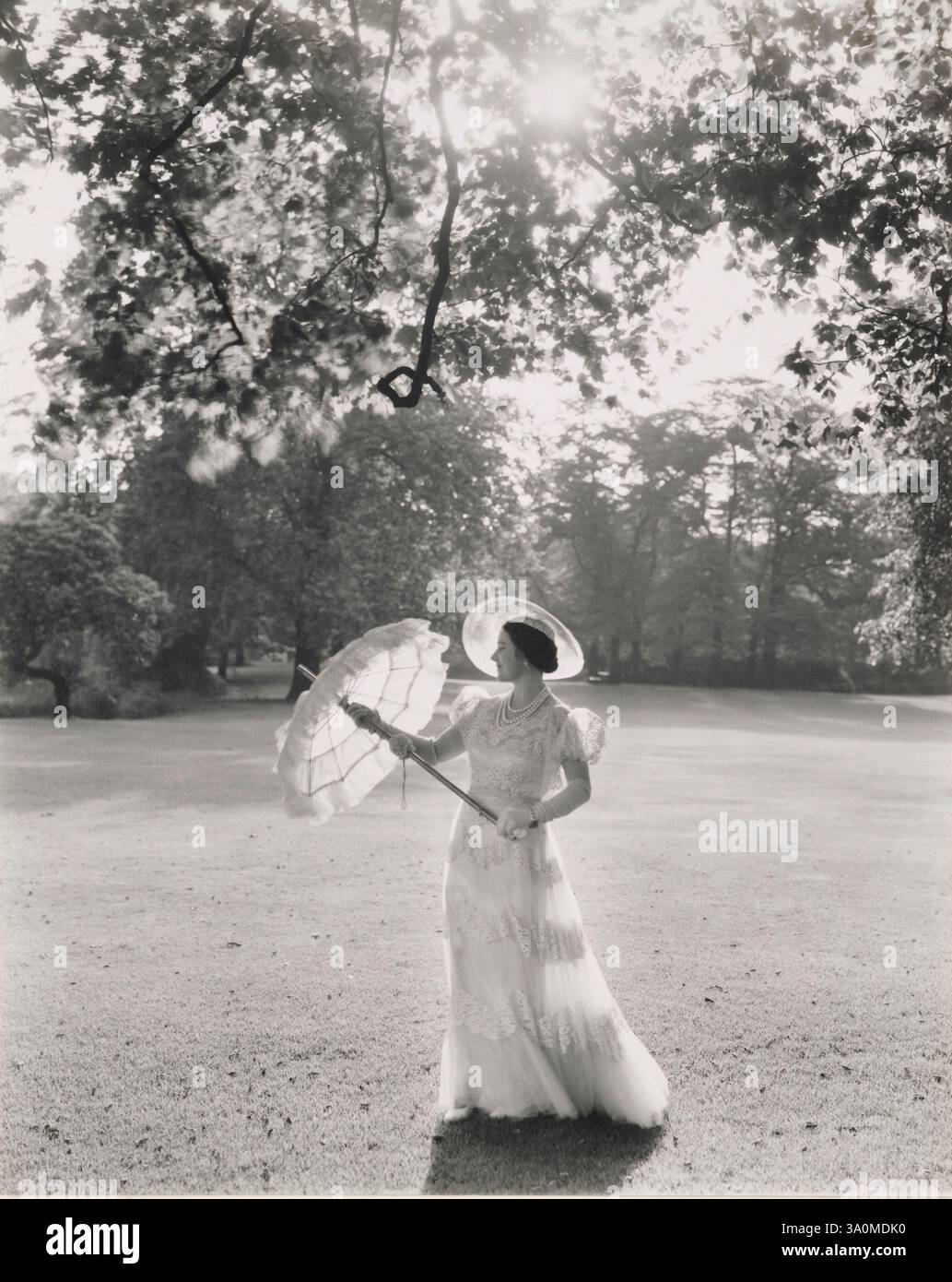 Royal Portraits: A Century of Photography will chart the evolution of ...