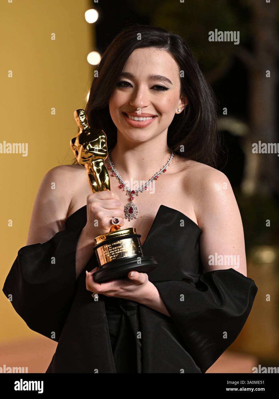 Los Angeles, USA. March 2nd, 2025. Mikey Madison arriving at the Vanity ...