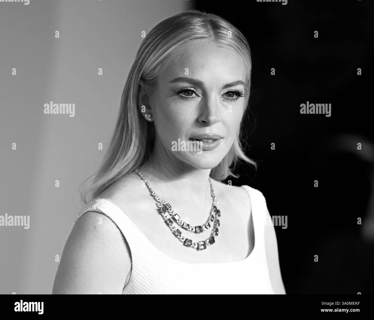 Los Angeles, USA. March 2nd, 2025. Lindsay Lohan arriving at the Vanity Fair Oscar Party, Wallis ...