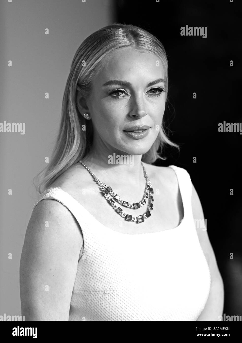 Los Angeles, USA. March 2nd, 2025. Lindsay Lohan arriving at the Vanity Fair Oscar Party, Wallis ...