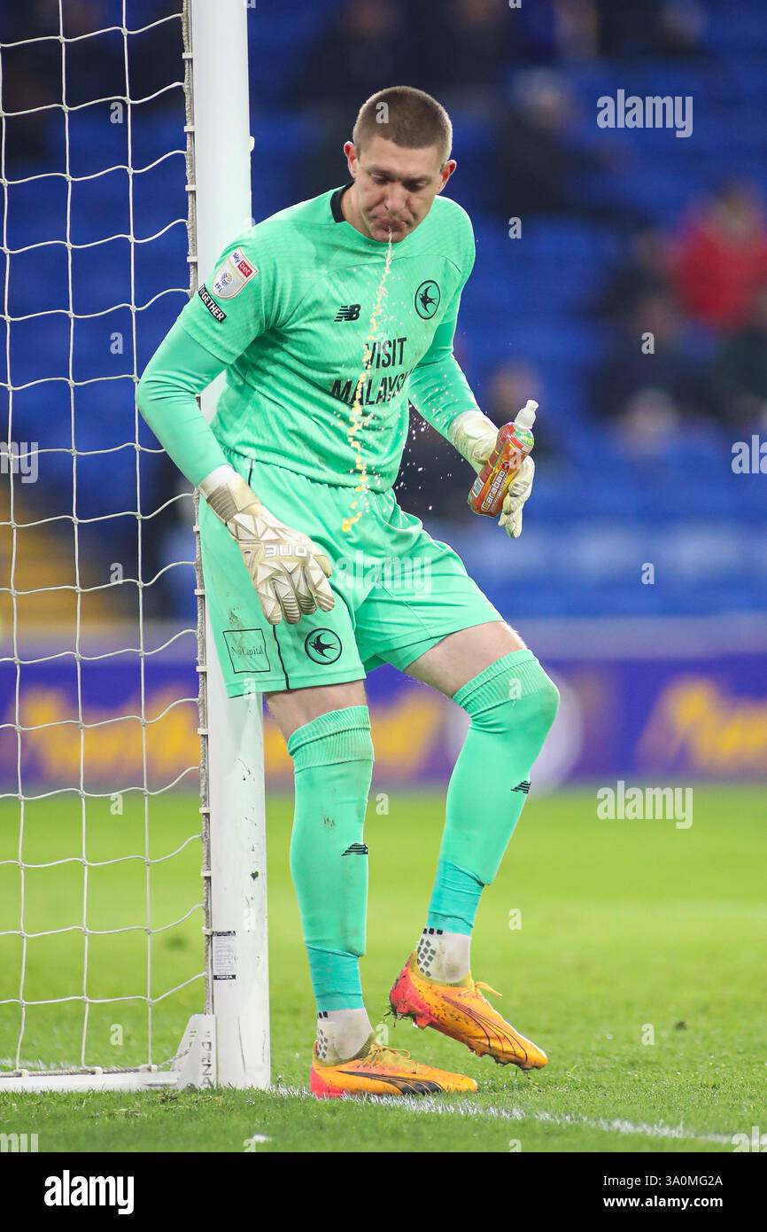 Cardiff, UK. 04th Mar, 2025. Cardiff City goalkeeper Ethan Horvath ...