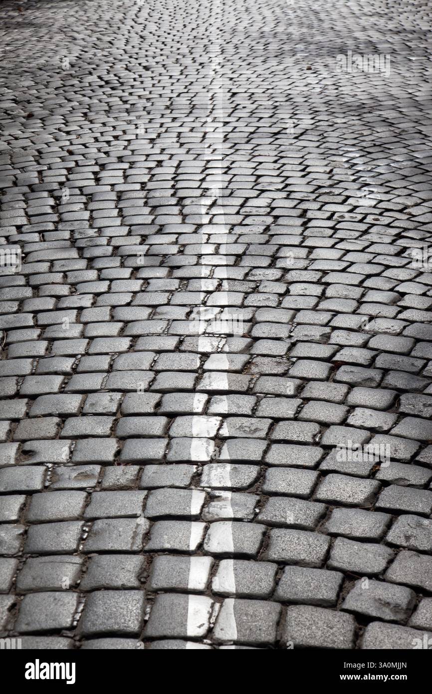 Cobblestone intersection hi-res stock photography and images - Alamy