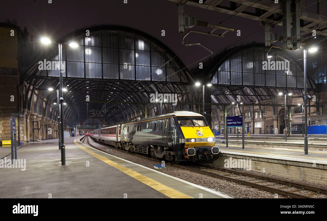 25/09/2024 London Kings Cross 91110 Battle of Britain memorial flight ...