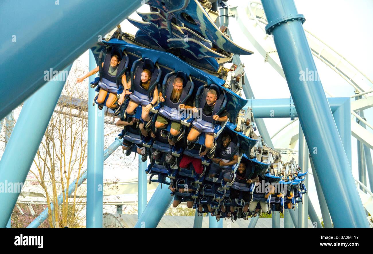 Manta water splash run at Seaworld, Orlado USA. Hill climb Stock Photo ...