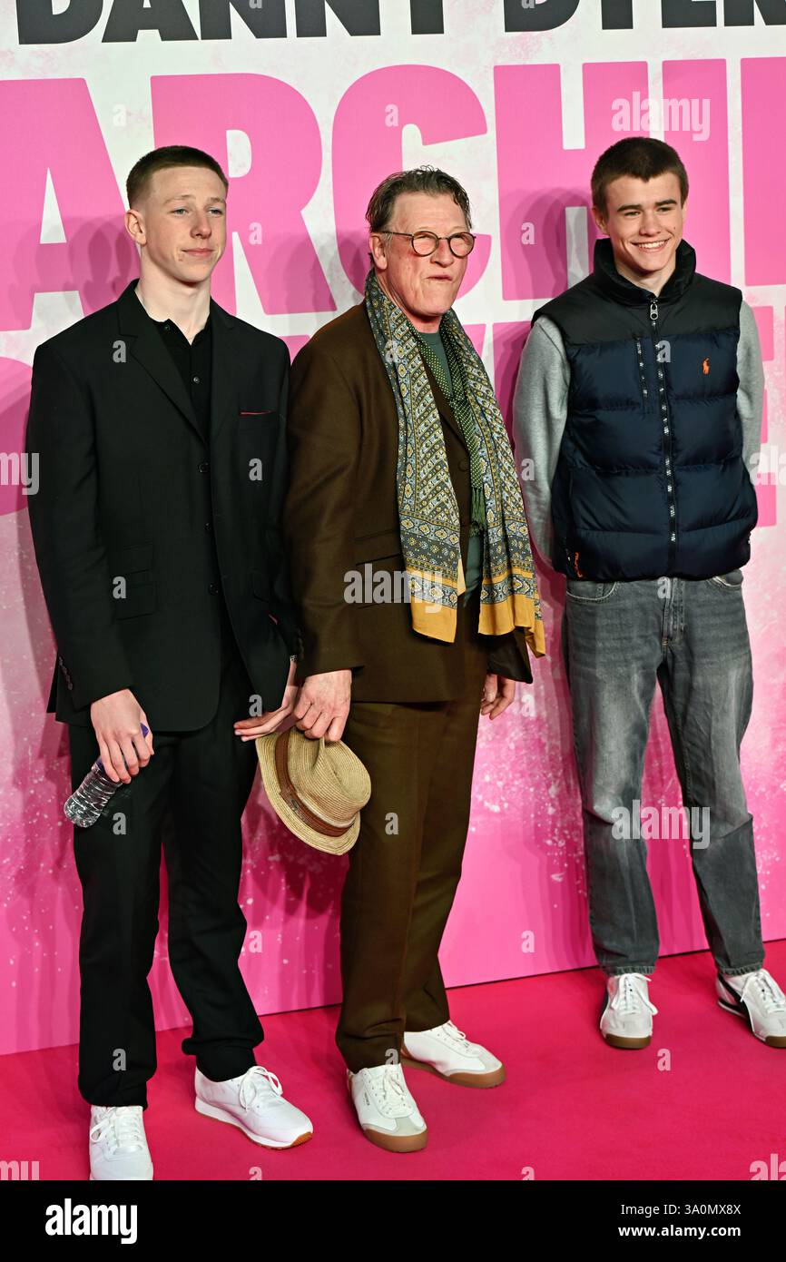 LONDON, ENGLAND - MARCH 04: Geoff Bell attends Marching Powder World ...