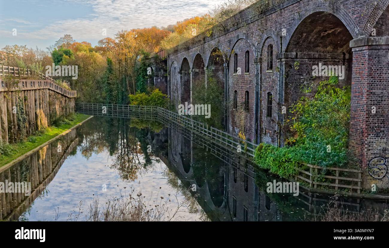 Capel's Mill Viaduct in Stroud over Stroudwater (Thames and Severn ...
