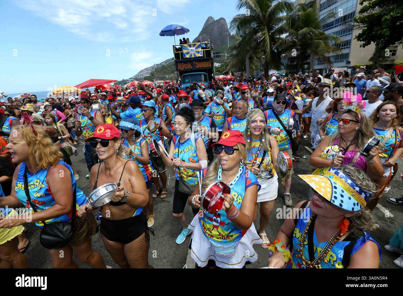 March 4, 2025, Rio De Janeiro, Rio De Janeiro, Brazil: Hundreds joined ...