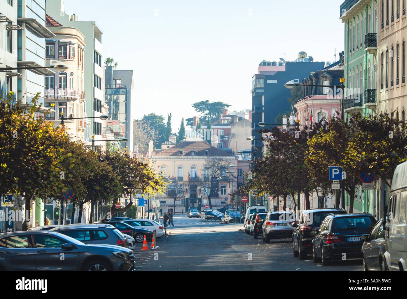 a street full of cars Stock Photo - Alamy